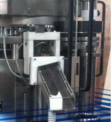 TSM Multi Punch Double Outlet Bilayer Tablet Compression Machine GMP ...